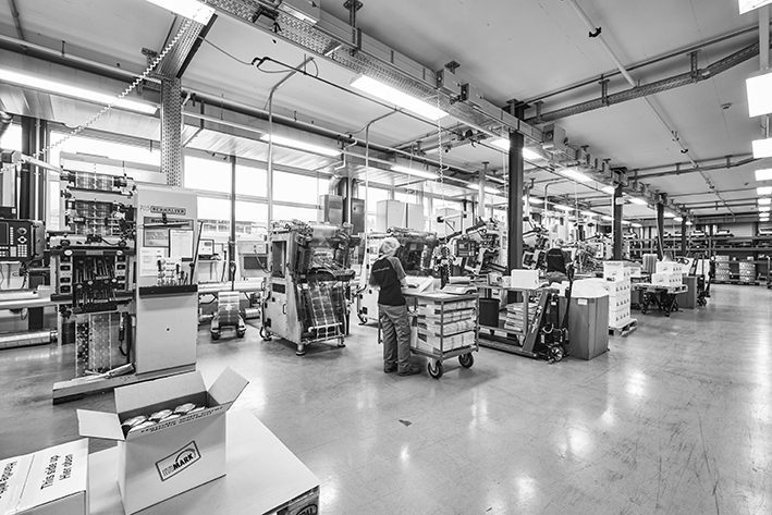 Stanzerei / Konfektion | Etimark AG - Verpackungsdruck